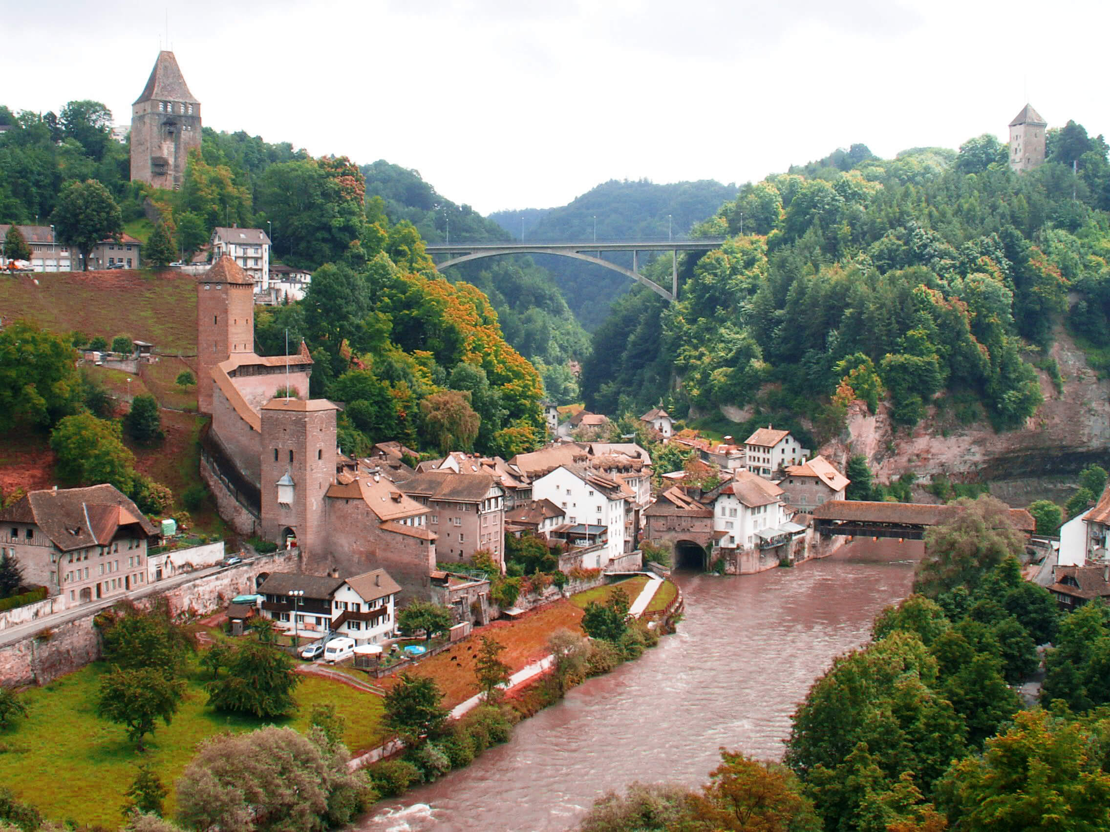 Top 15 Places That Look Stunning in Autumn - Globelink Blog